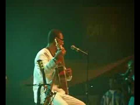 Kim Alves - Baia das Gatas 2007 - Tudo funana - YouTube