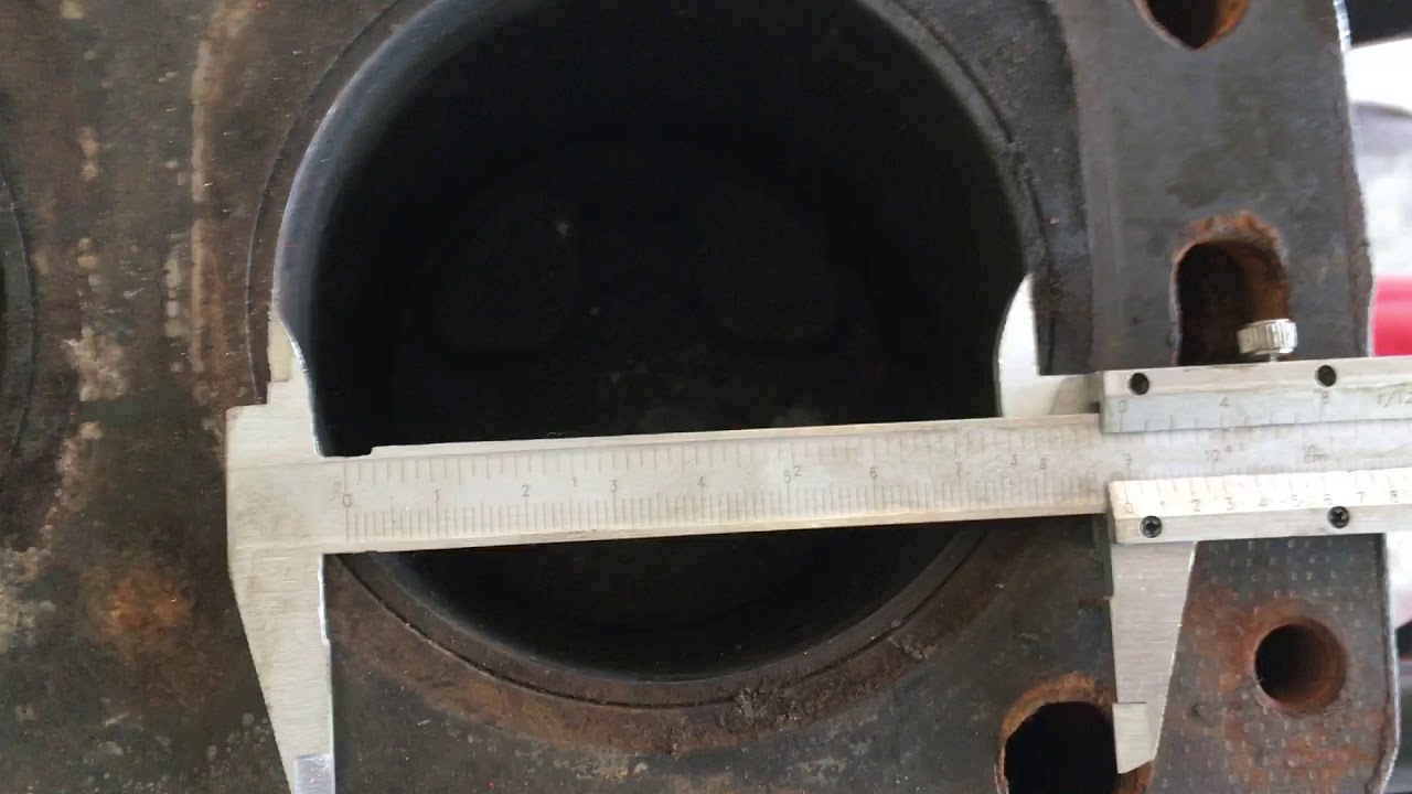 1956 FORD TRACTOR 640 ENGINE REBUILD - 23 - YouTube