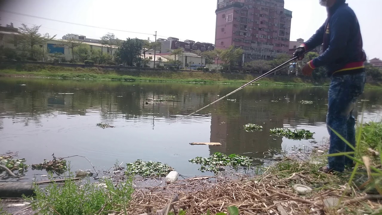 Mancing mania - YouTube