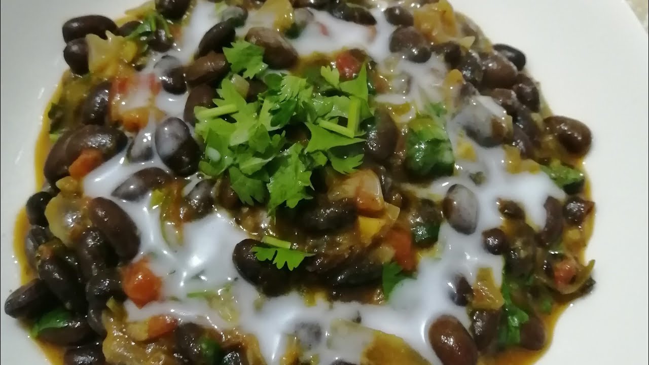 Tastiest Njahi Recipe - YouTube