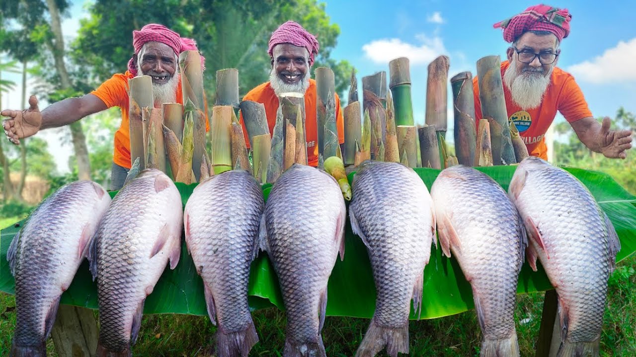 BAMBOO FISH RECIPE - Bamboo Shoot with Rohu Fish Curry Cooking ...