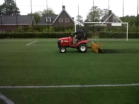 SISIS Twinplay wtih Flexicomb 2 - YouTube