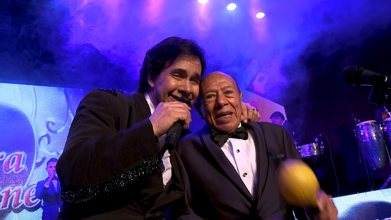 SONORA SANTANERA CON GILBERTO GLESS - YouTube