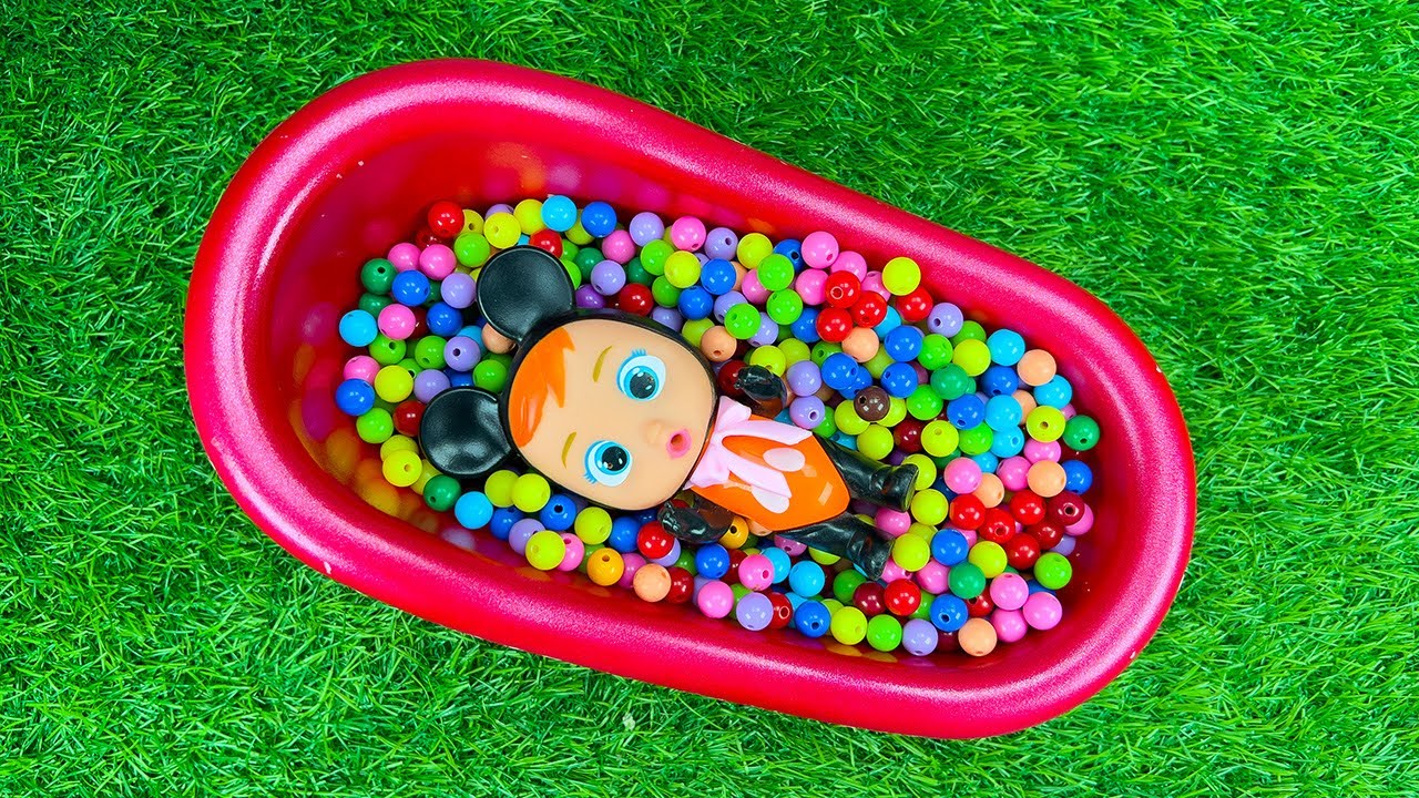 🍬 Satisfying ASMR: Radiant Candy and Makeup Floating in a Silent Tub 🍭 ...