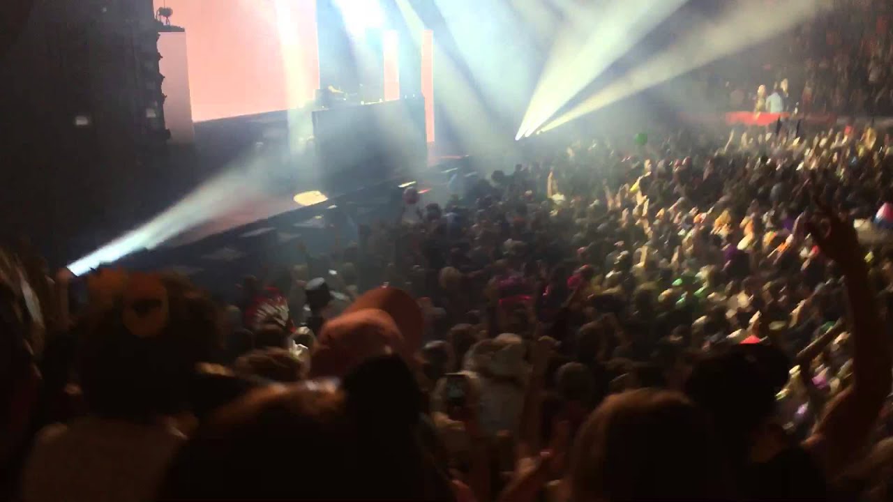 Bassnectar Live and Direct 10-31-15 - YouTube