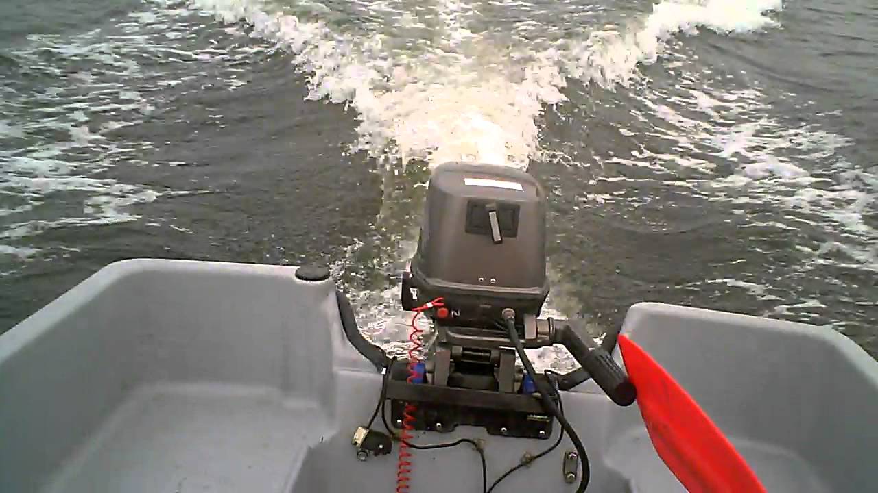 Basstender 11.3 Boat Speed Run - YouTube