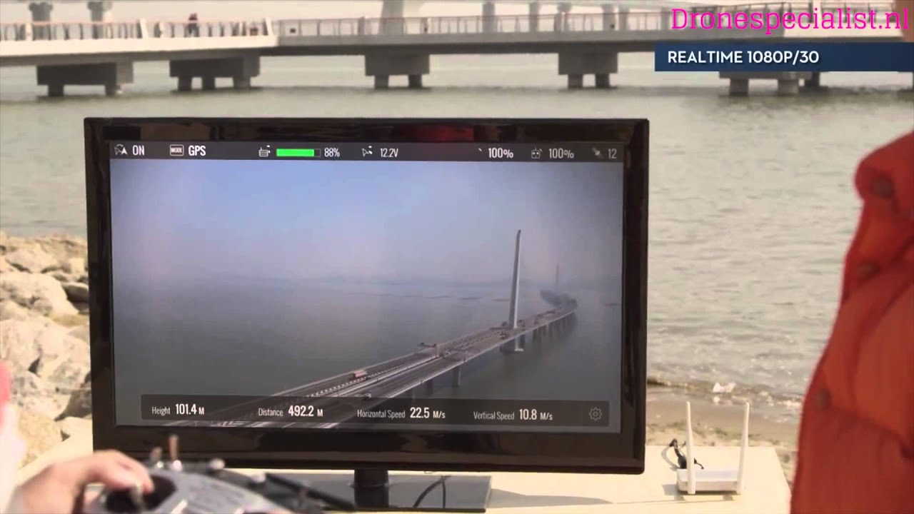 DJI Lightbridge 2.4G FullHD Video downlink | Dronespecialist - YouTube