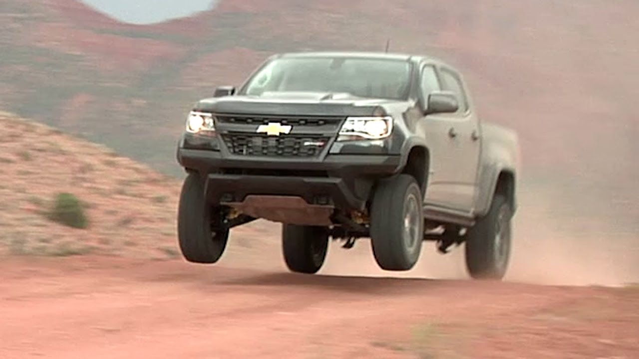 FOX Car Report - Chevrolet Colorado ZR2 takes flight - YouTube