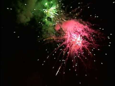Netherlands, Amsterdam, fireworks / Nederland, Amsterdam, vuurwerk ...