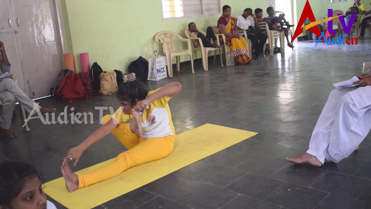 Sub Juniors 10 12 Girls | Yoga Championship - YouTube