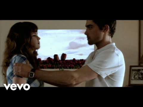 Crésus - Dans les flaques (Clip officiel)