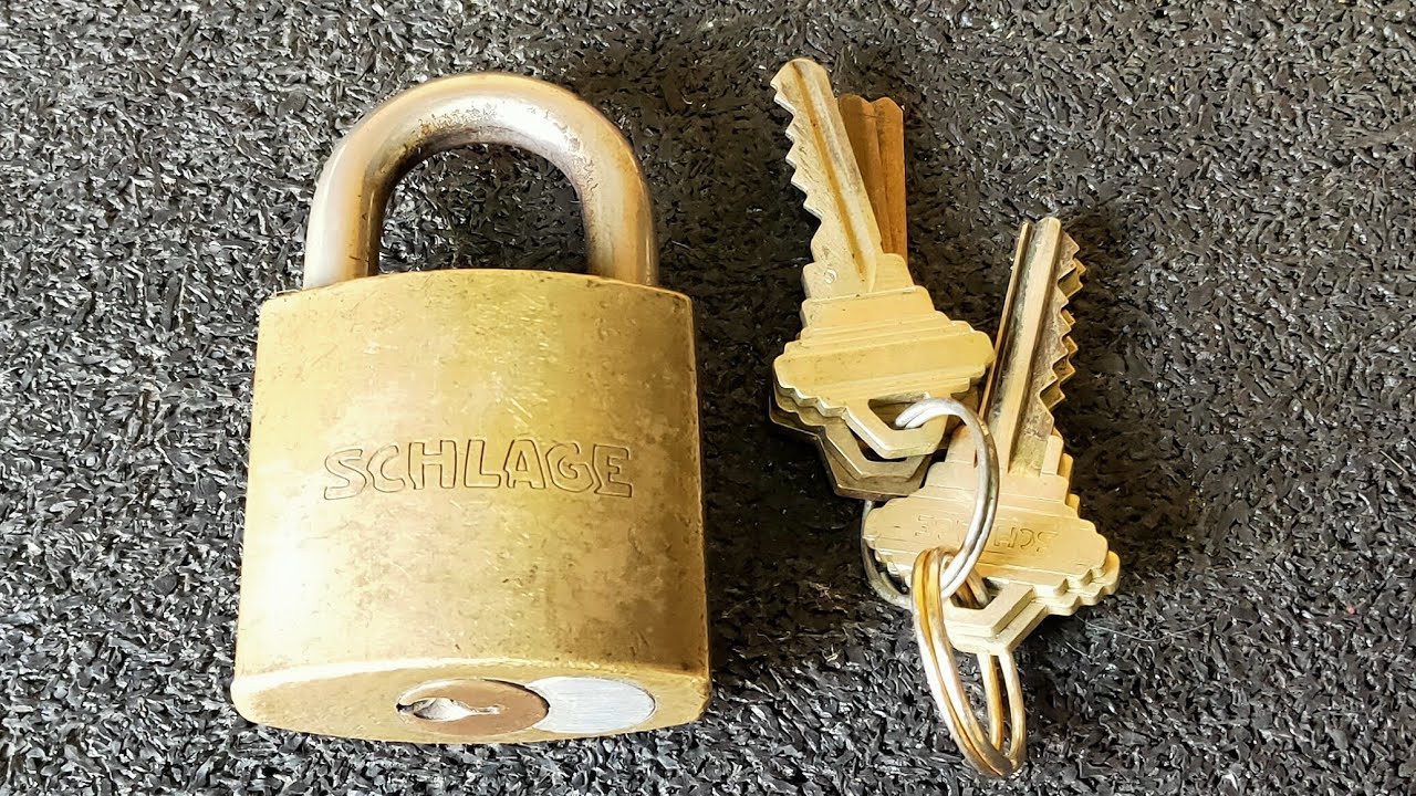 (72) Vintage Schlage padlock picked and gutted. - YouTube