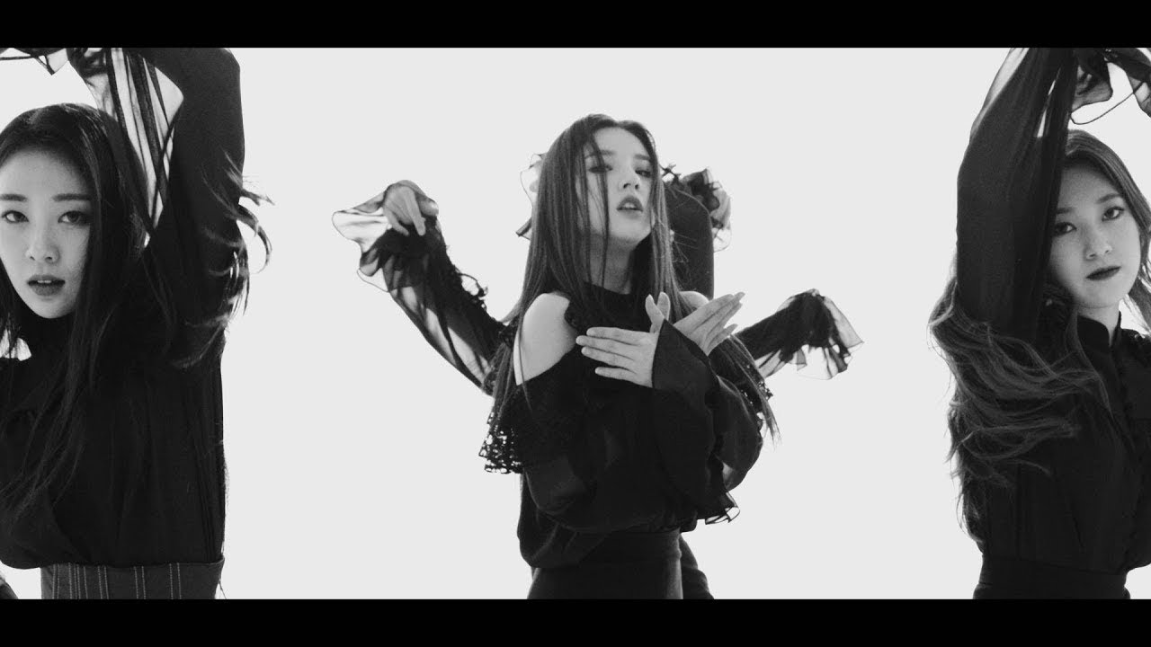 [FMV] 이달의 소녀 (LOONA) "Butterfly" Lore Remake - YouTube