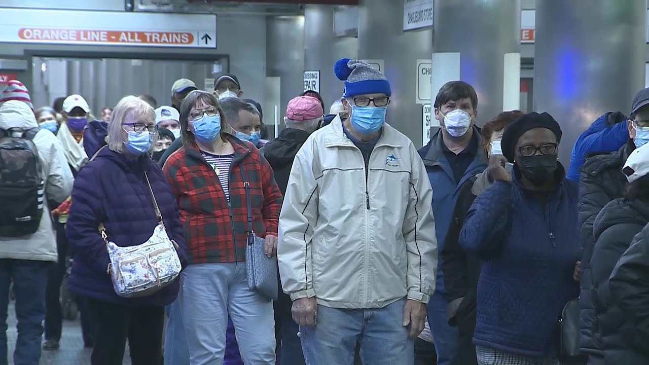 MBTA apologizes after CharlieCard Store customers wait hours for help ...