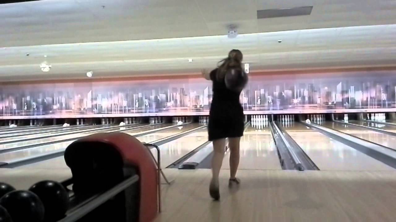 Kelly Bowling! - YouTube