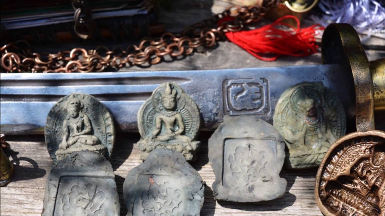 Sceaux Traditionnels Bouddistes Népalais et Tibétains /Traditionnal ...