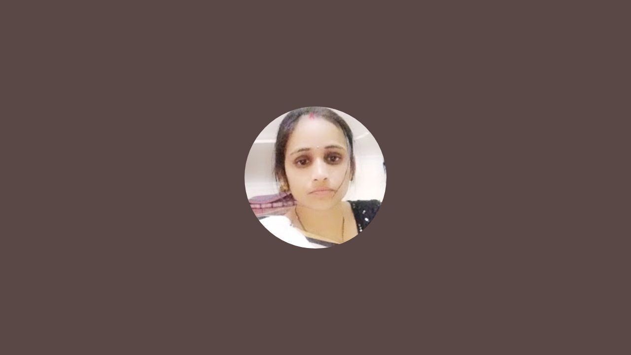 Meena official 01 welcome to live - YouTube