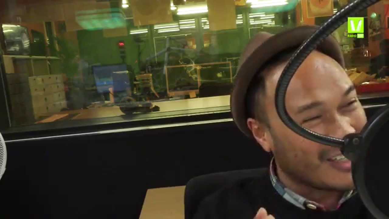 Johnny Burn - Comedian - YouTube