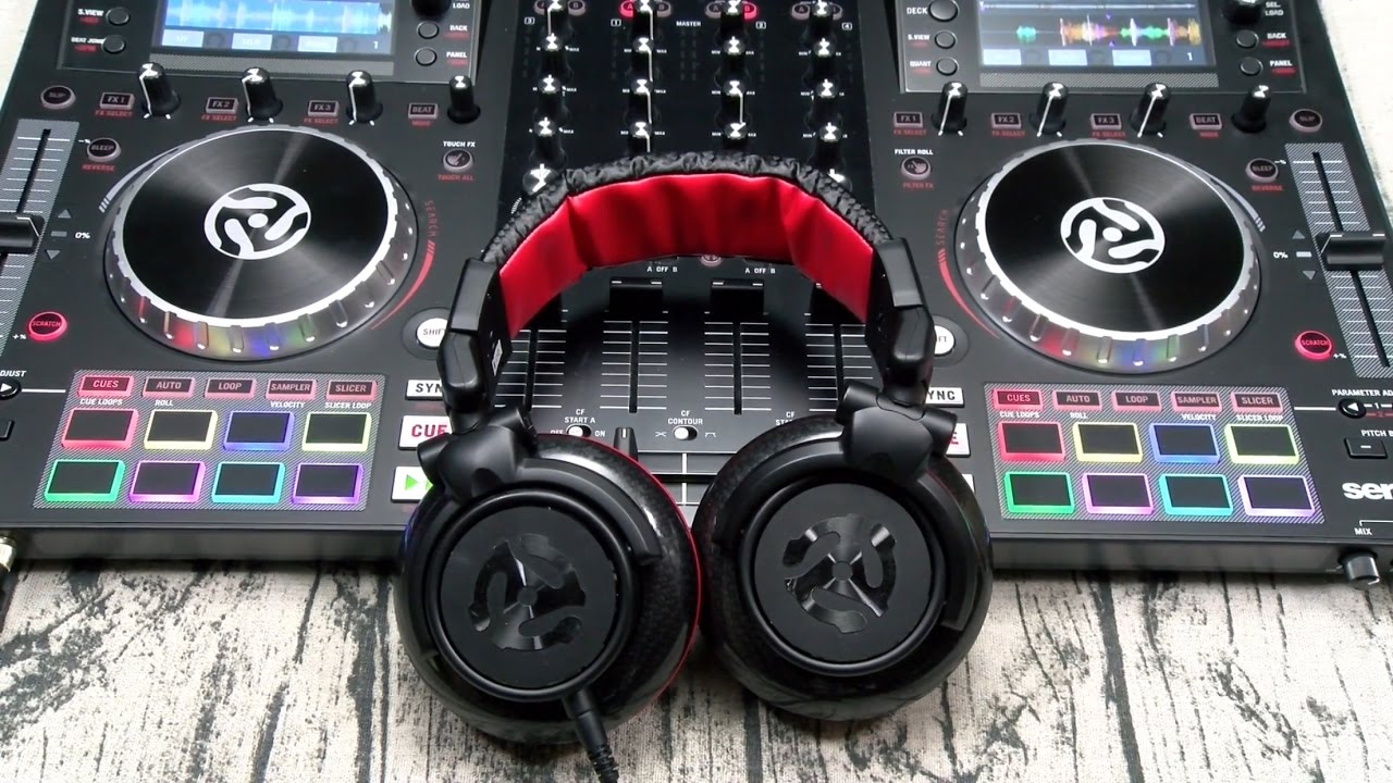 Numark Red Wave Carbon Professional Mixing Headphones - YouTube
