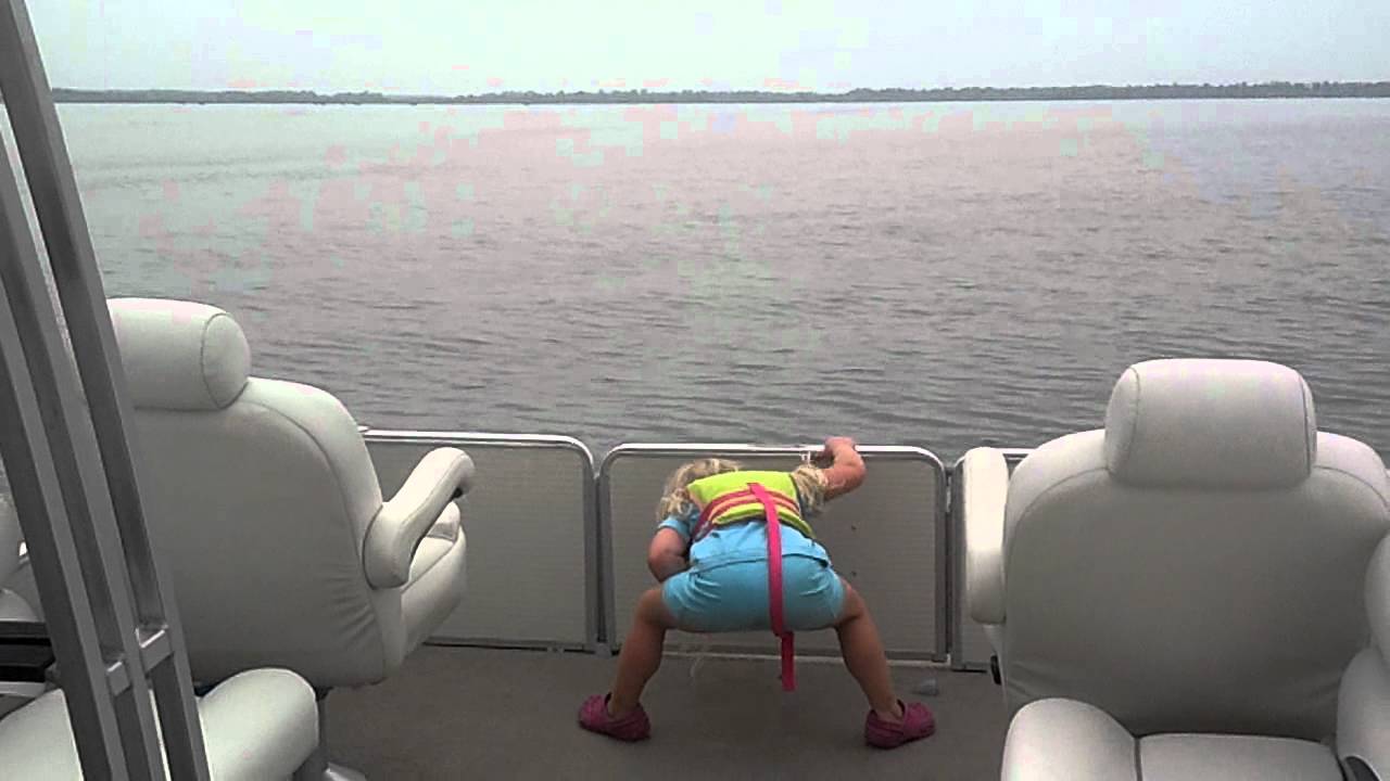 Jordan Pontoon Duck Video 7-15-2012 - YouTube