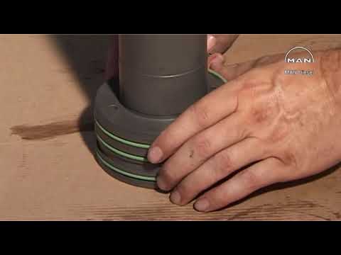 MAN B&W MC Engine - Exhaust Valve Overhaul
