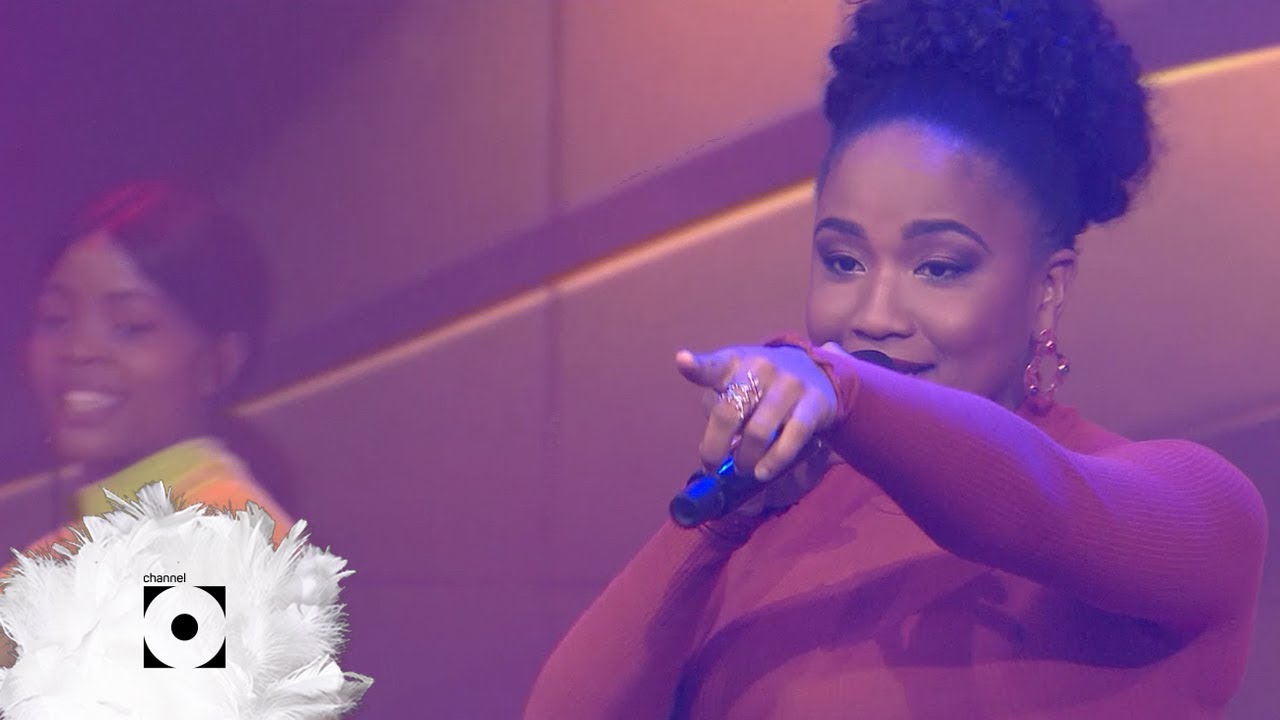 Simmy Performs ‘Ngiyesaba’ - Massive Music | Channel O - YouTube