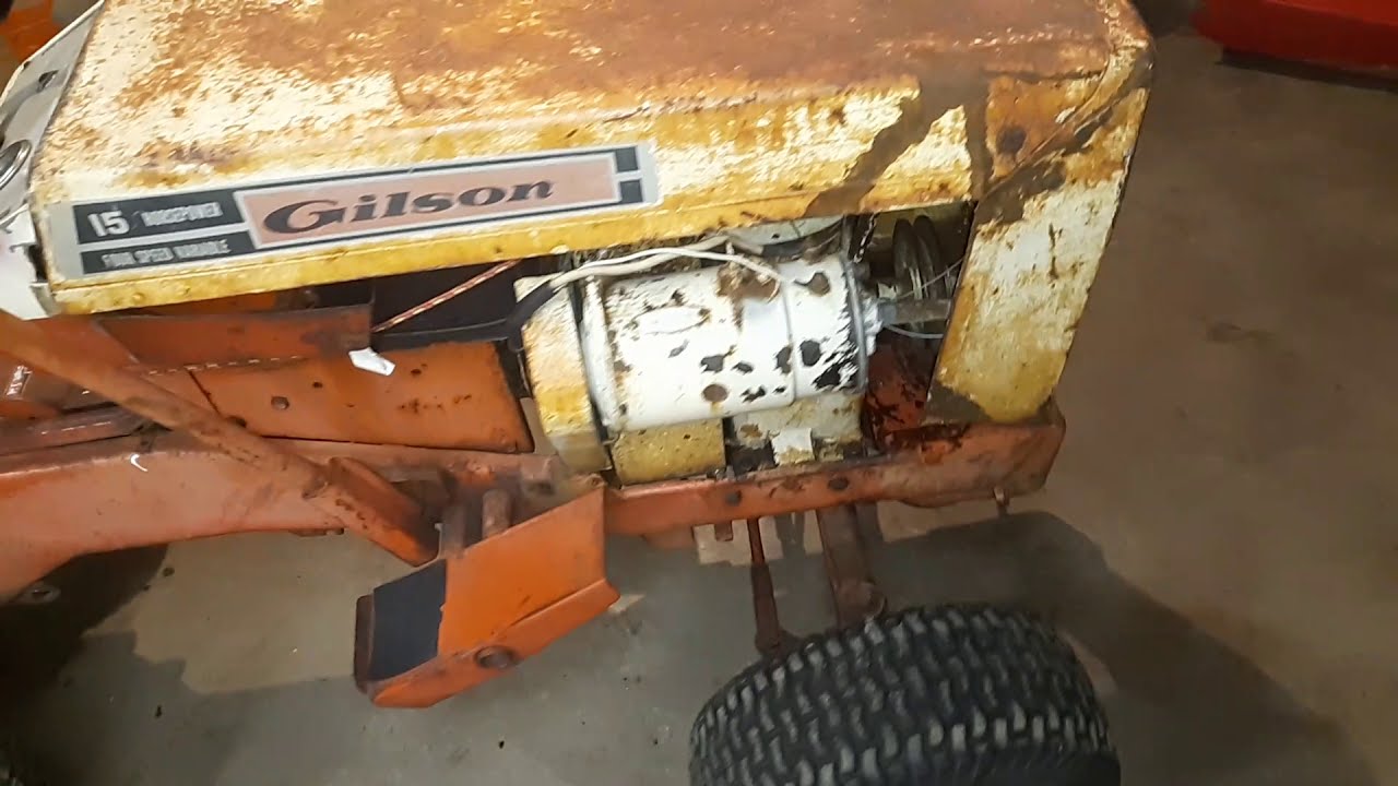 Gilson lawn tractor 15hp new - YouTube