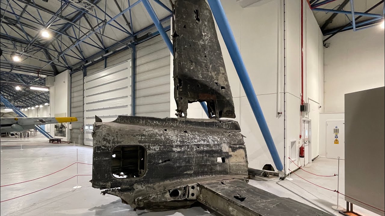 Short Stirling LK488 Tail Section - YouTube