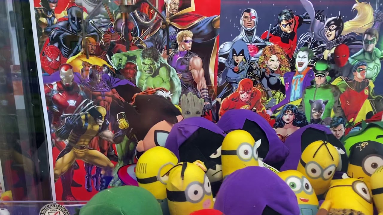 INTENSE MINION WINS AT THE CLAW MACHINE - YouTube
