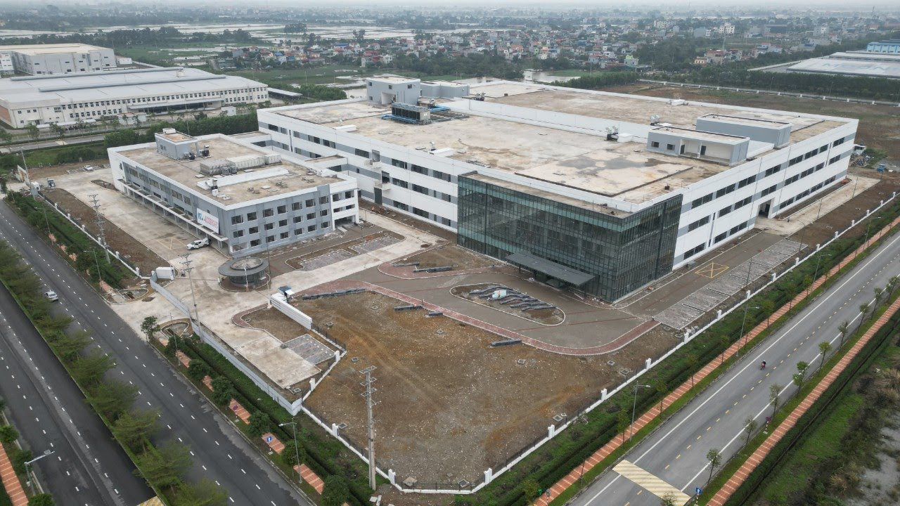 DARFON VIETNAM Factory Construction - YouTube