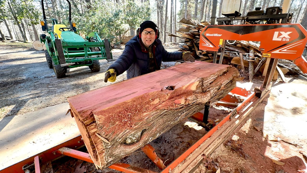 Milling a Huge Rotten Red Cedar Log with WoodMizer LX55 Sawmill. Can I ...