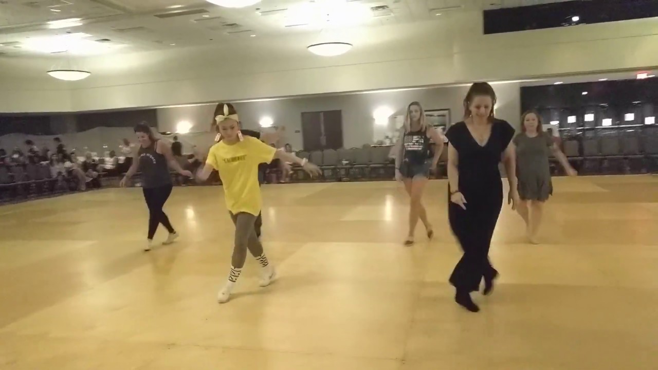 I'm So Hot Hot Hot line dance @ The Line Dance Marathon; 31 May 2019 ...