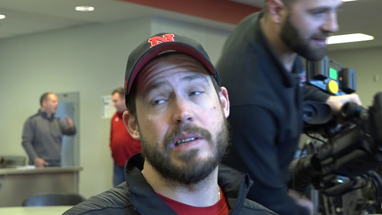 HOL HD: Erik Chinander Spring Press Conference - YouTube