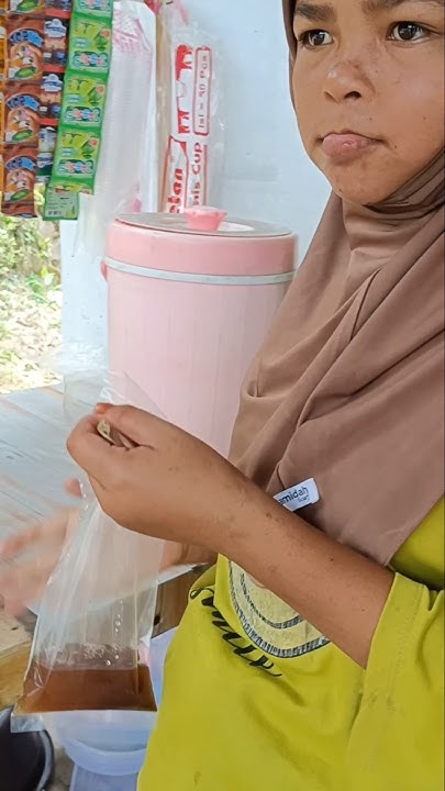 Resih lagi jajan es#trendingshorts - YouTube