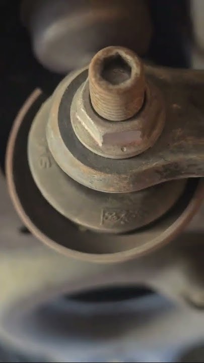 Sway bar link clunk diagnosis - YouTube