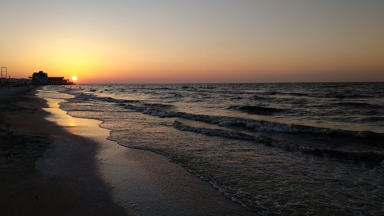 Port Said Beach shot on Xiaomi Mi A1 - YouTube
