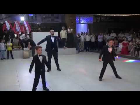 Çakal Çökerten Zeybeği-Baba ve Oğulları Sünnet Düğünü @nargizm90_official