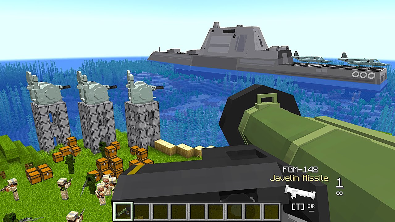 Saving the Warship with Modern Weapons in Minecraft [Minecraft Warfare ...