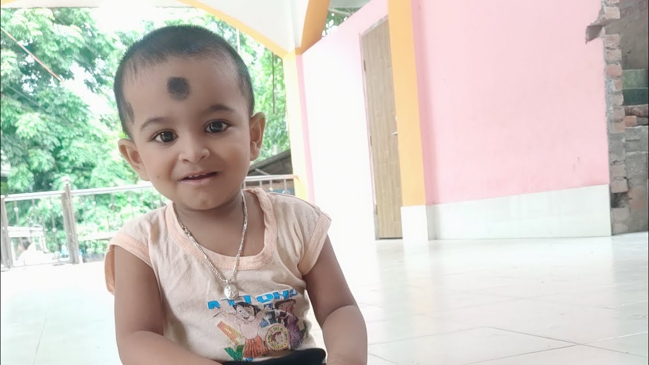 My son eating mango 🥭|my son eating mango||Amar chele Aam🥭khashe ...
