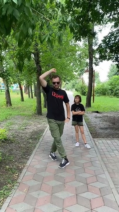 Легкий танец для новичков🕺🏼Вакинг🤩 - YouTube