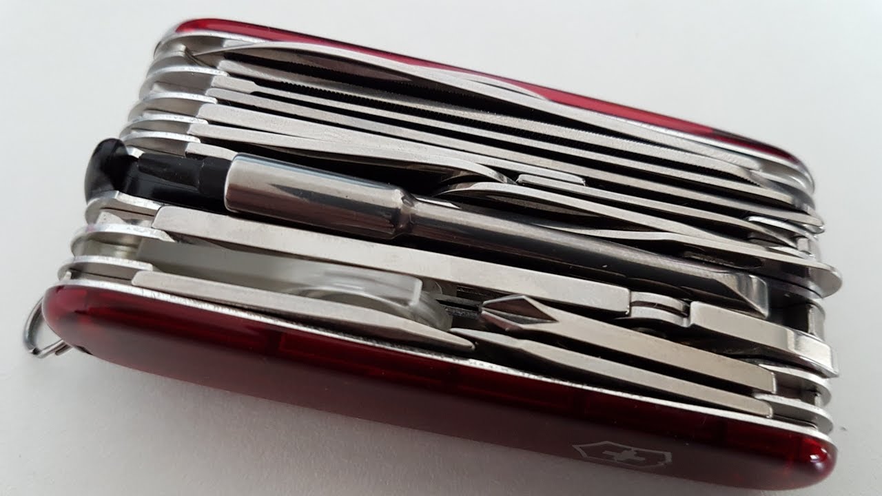 Victorinox SwissChamp XLT im Vergleich zum SwissChamp - YouTube