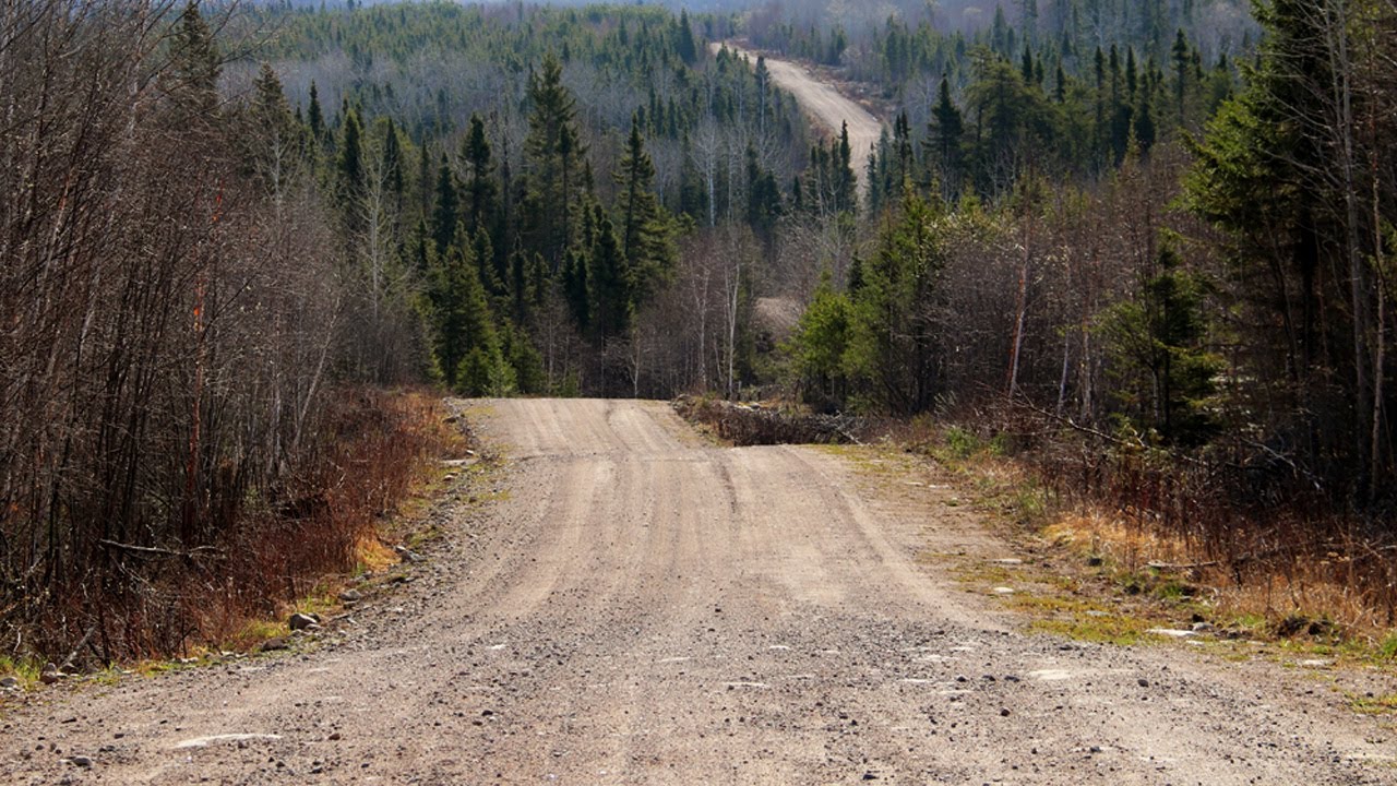 Backroads exploring in Northern Ontario - YouTube