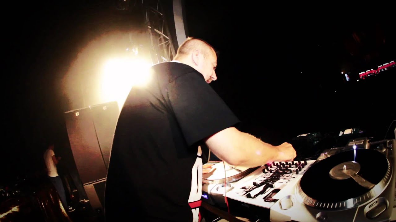 DJ DADDY-K "DADDY KOOL" OFFICIAL VIDEO 1.0 - YouTube