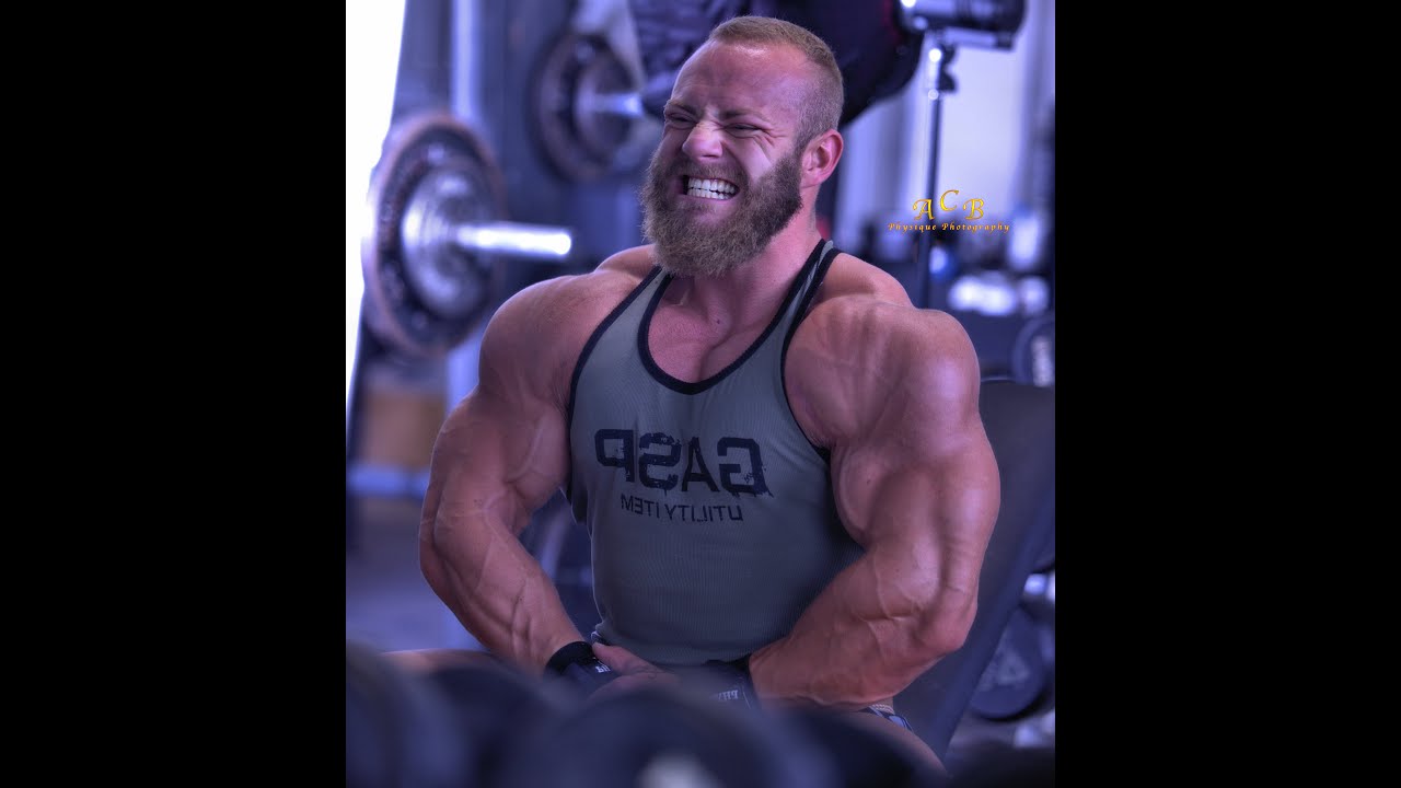 Pro Bodybuilder Drew Walker gym training - YouTube
