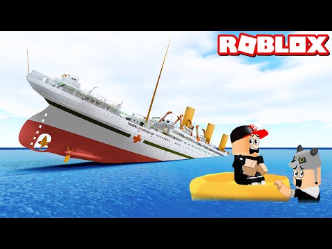 Batan Gemiden Kurtulmaya Çalışıyoruz!! - Panda ile Roblox Sinking Ship Britannic