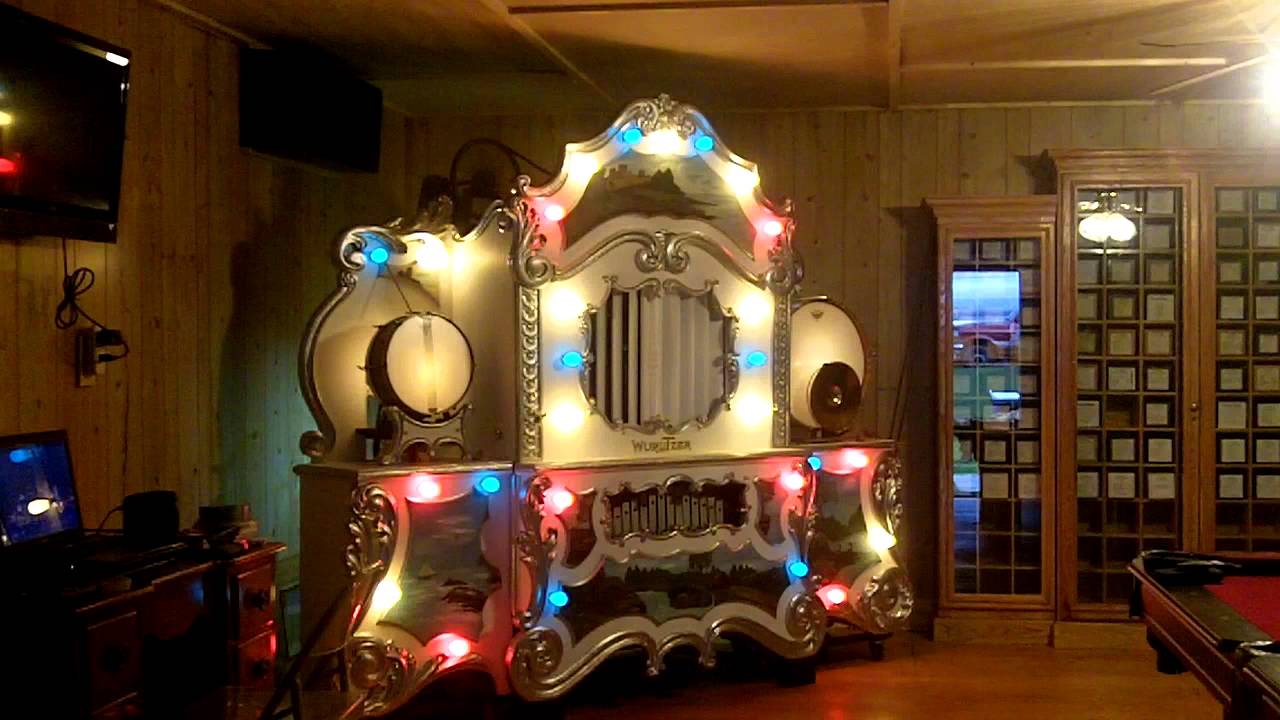 Hop-Scotch Polka - YouTube