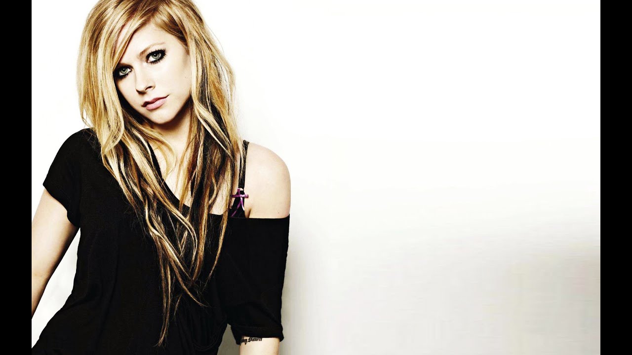 Avril Lavigne Live at Budokan Japan 2005 Full concert - YouTube Music