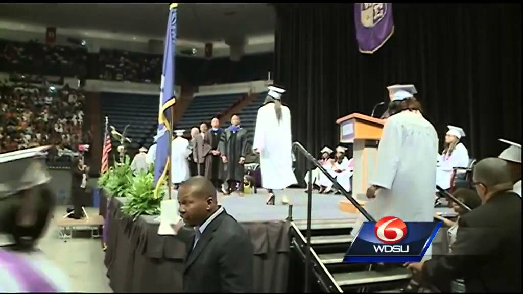Warren Easton celebrates 4th straight year of 100% graduation - YouTube