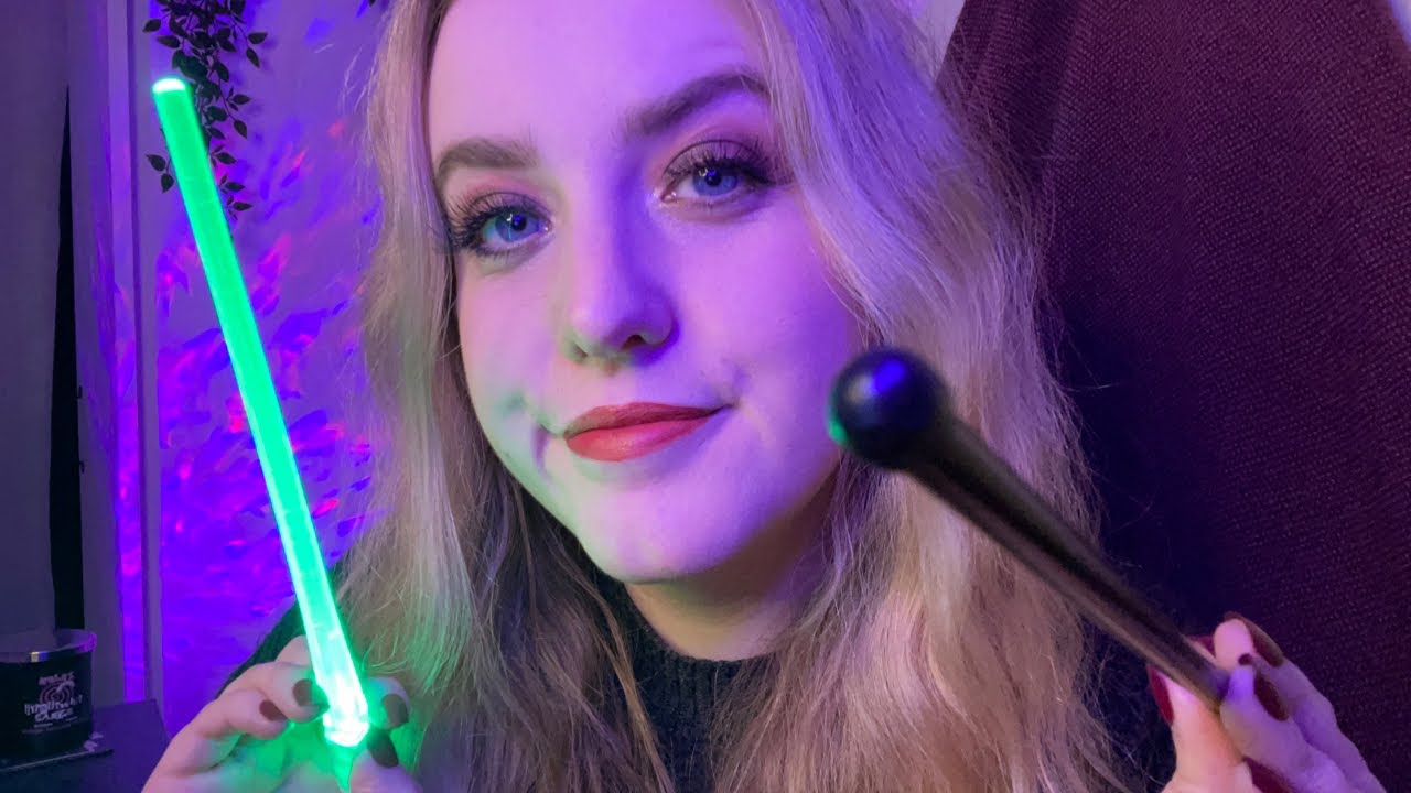 ASMR | Close Your Eyes & let me poke your face 👀 [Light Triggers] - YouTube