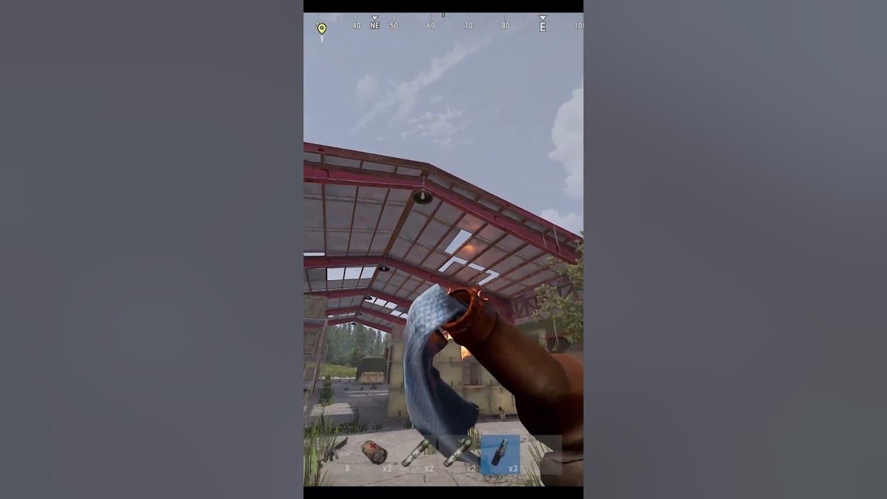 ZACZĄŁEM POJEDYNEK OD GRANATÓW! #rust #shorts #rustgame #rustclips #facepunch - YouTube